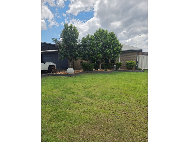 28 Mayfair Drive, Emerald, Qld 4720 - Property Details