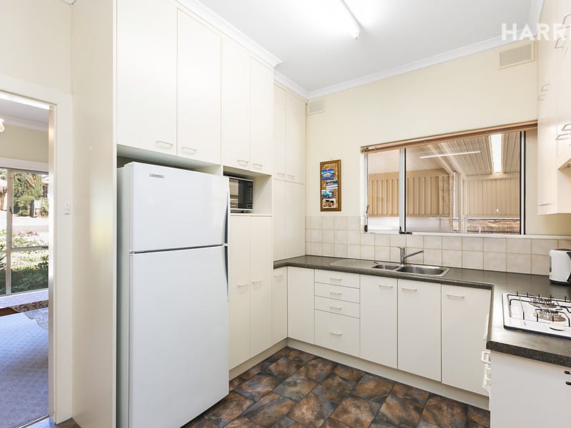 17 Aaron Avenue, Darlington, SA 5047 - realestate.com.au