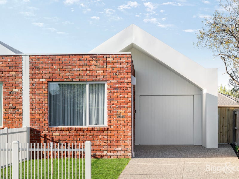 11 Viola Avenue, Brooklyn, Vic 3012 - Property Details