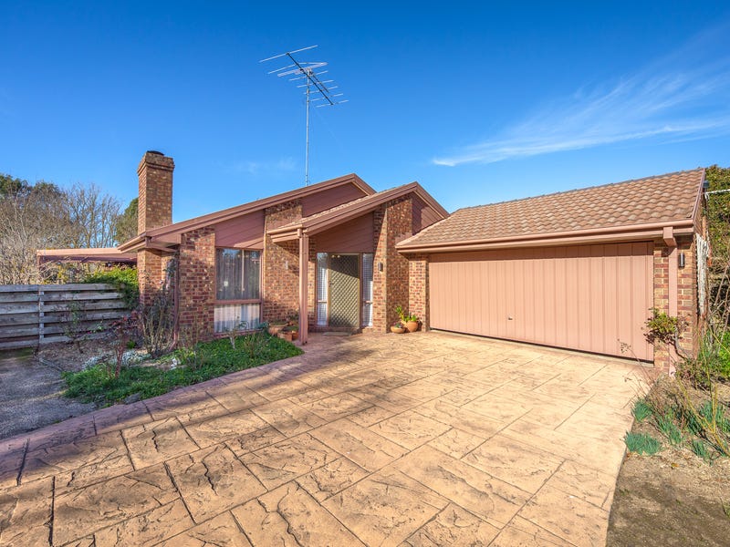 4 Rose Boulevard, Lancefield, VIC 3435 - realestate.com.au