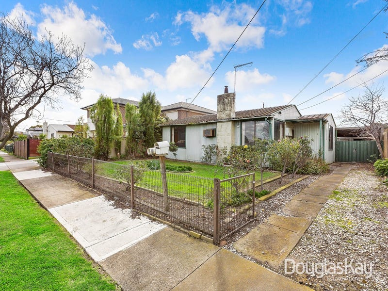 4 Kent Street, Braybrook, Vic 3019 - Property Details