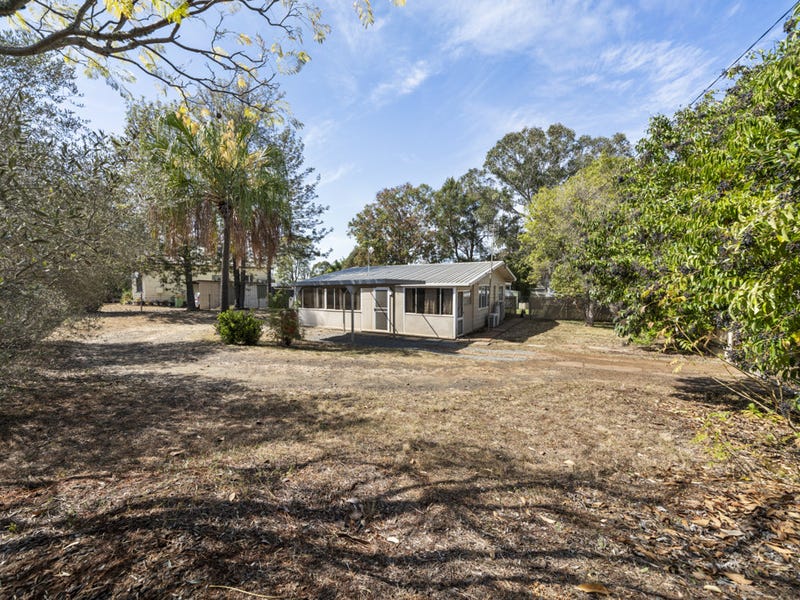 5 Murray Street, Southbrook, Qld 4363 - Property Details