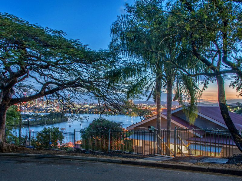 26 Eldernell Terrace, Hamilton, QLD 4007 - realestate.com.au