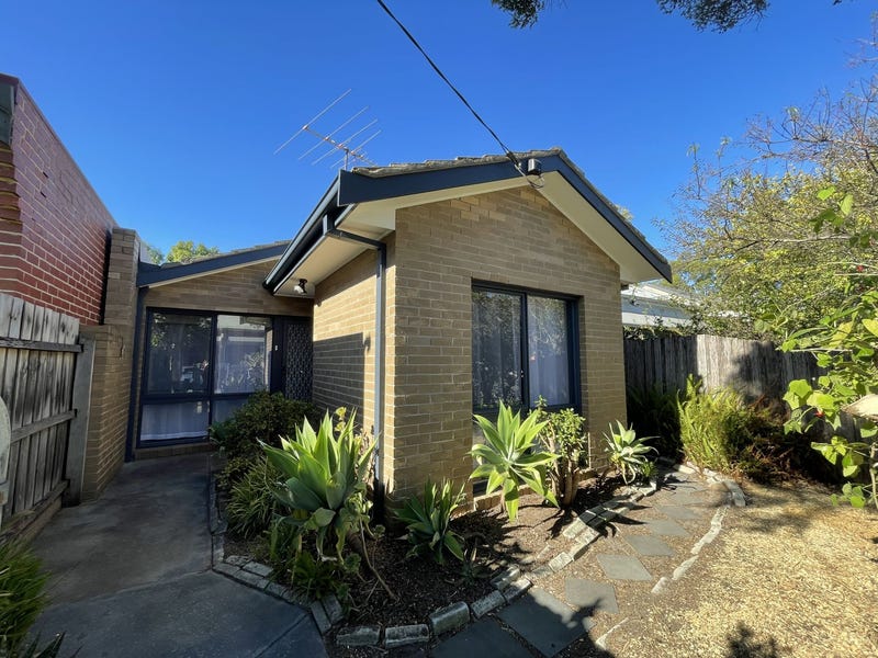 32 Grosvenor Street, Balaclava, VIC 3183 - realestate.com.au