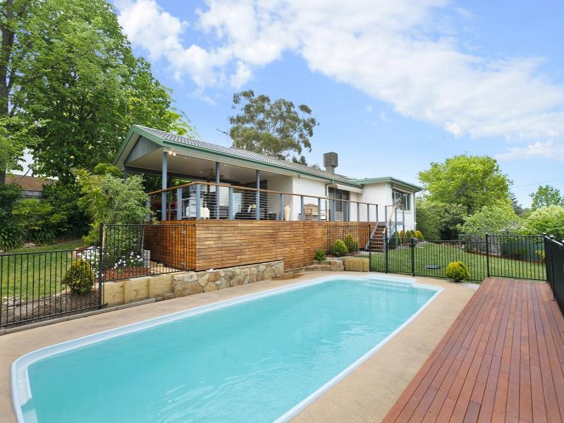 37 Flanagan Street, Garran, ACT 2605 - Property Details