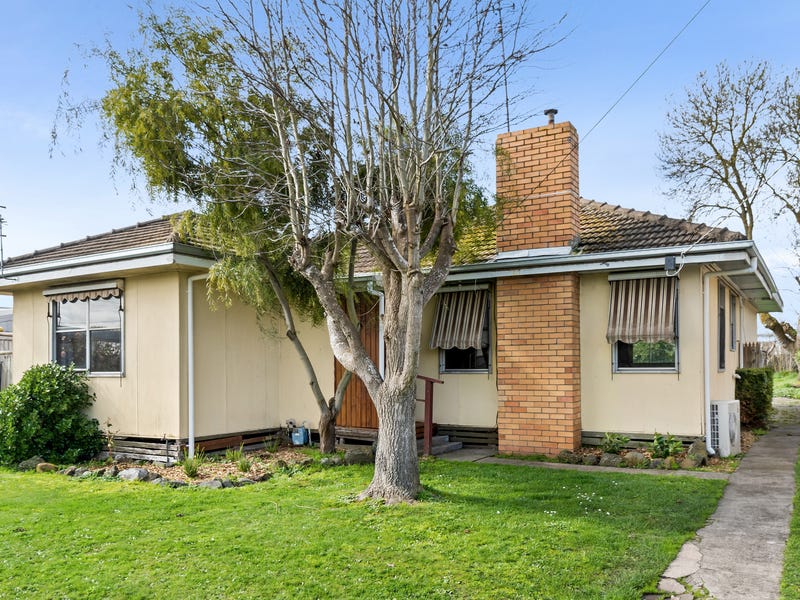14 Richmond Street, Colac, Vic 3250 - Property Details