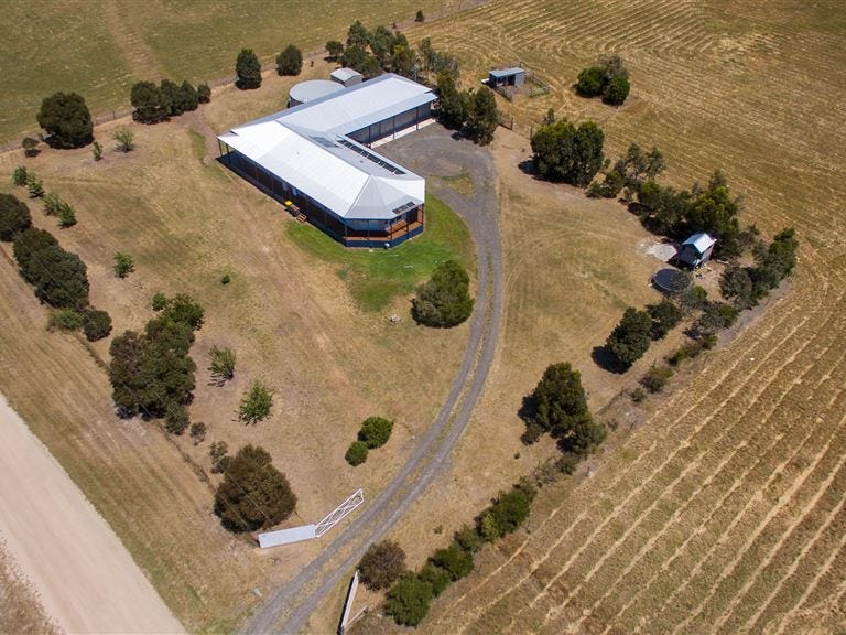 194 McCallum Road, Inverleigh, Vic 3321 - Property Details