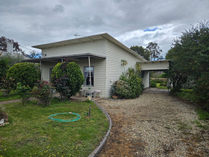 13 Heily Street, Rushworth, Vic 3612 - Property Details