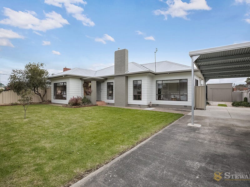 43 Sinclair Street, Colac, Vic 3250 - Property Details