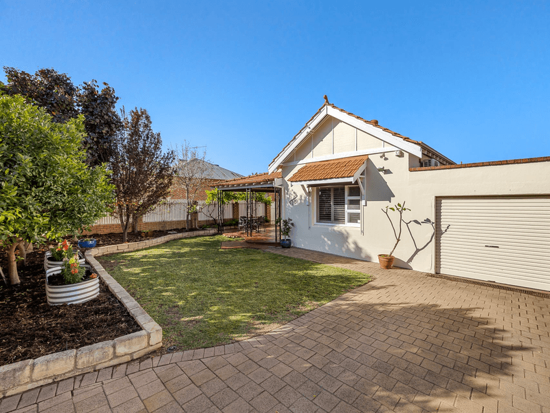 18 Merton Street, Victoria Park, WA 6100 - realestate.com.au