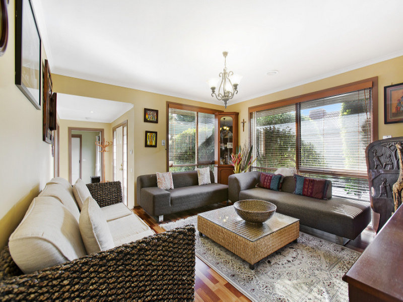 5 Camden Court, Berwick, VIC 3806 - realestate.com.au