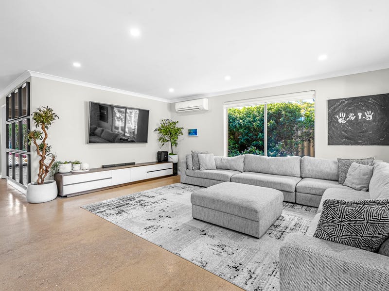 9 Hellfire Drive, Darch, WA 6065 - Property Details