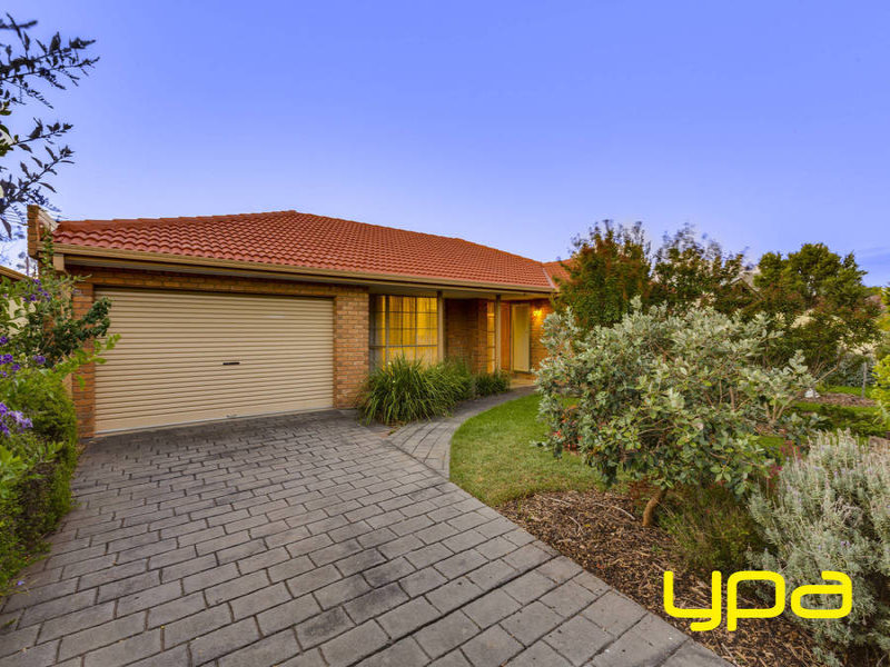 22 Milne Court, Delahey, VIC 3037 - realestate.com.au