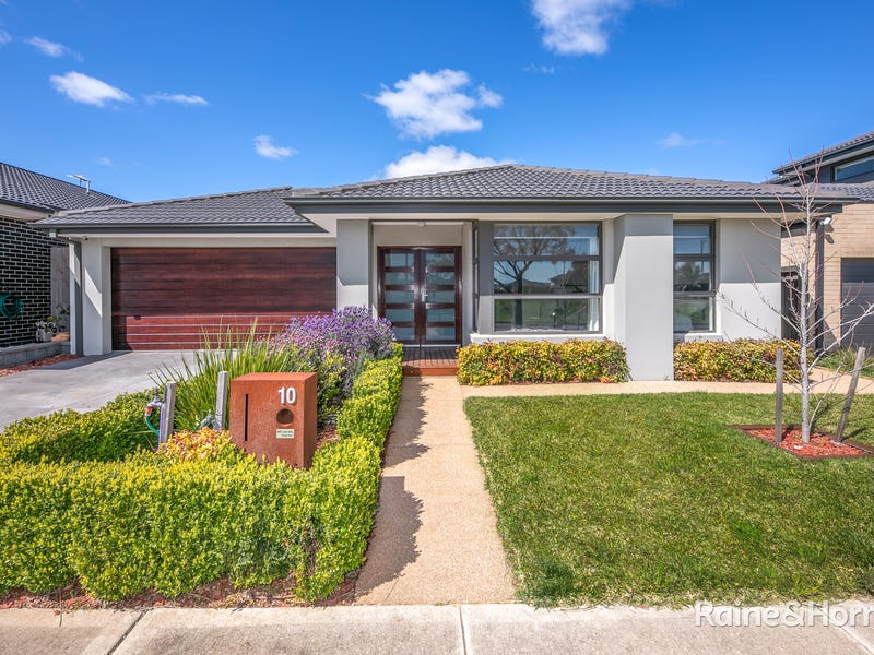 10 Mountview Drive, Diggers Rest, VIC 3427 - realestate.com.au