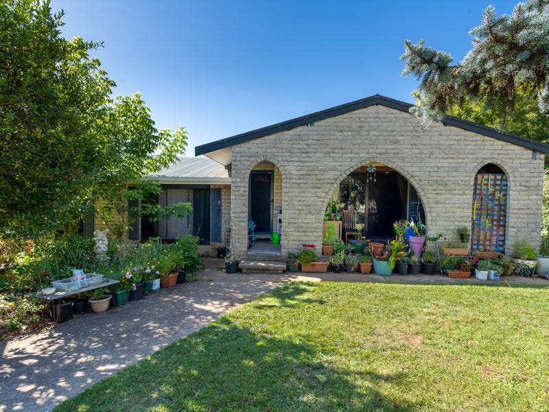 20 Medway Street, Blayney, NSW 2799 - Property Details