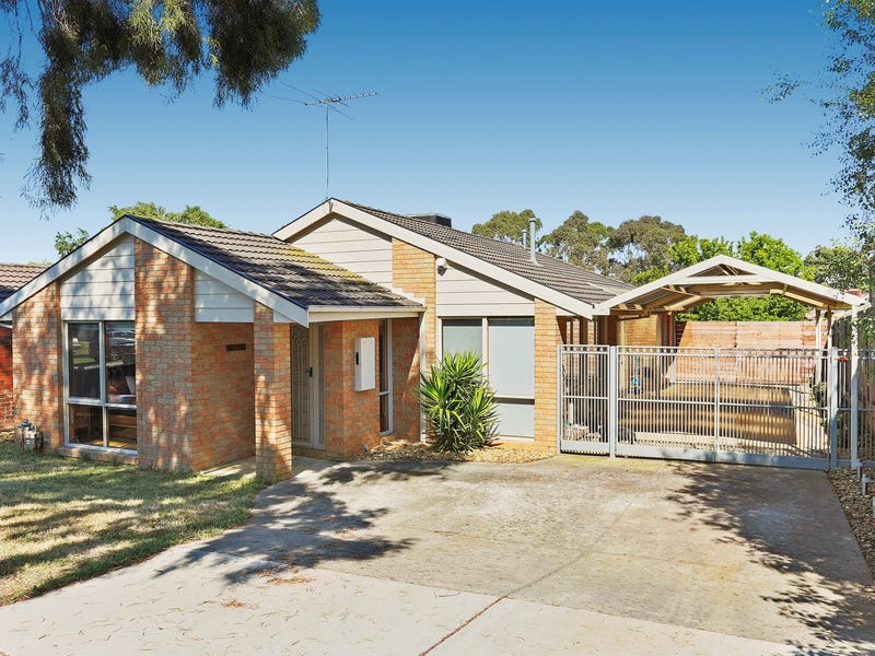 24 Adelaide Close, Berwick, VIC 3806 - realestate.com.au