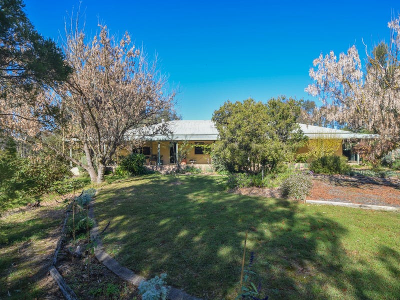 70 Pitstone Road, Young, NSW 2594 - Property Details