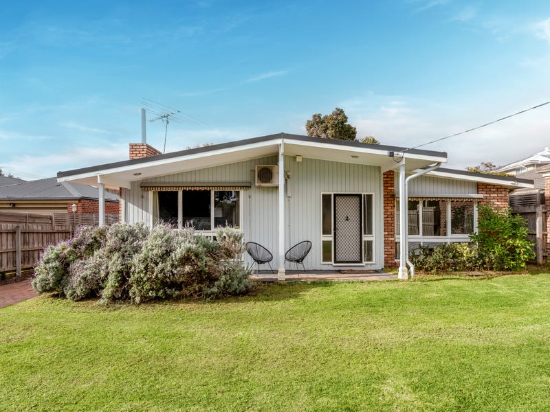 363 Bayview Road, Rosebud, Vic 3939 - Property Details