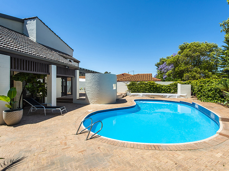 43 Ednah St, Como, WA 6152 - Property Details