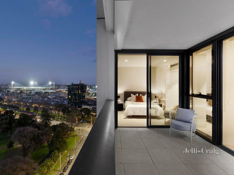 1006/35 Spring Street, Melbourne, Vic 3000 - Property Details