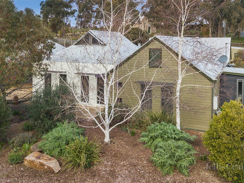 3 George Street, Chewton, Vic 3451 - Property Details