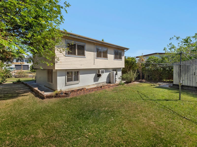 11 Claverton Street, Woodridge, Qld 4114 - Property Details