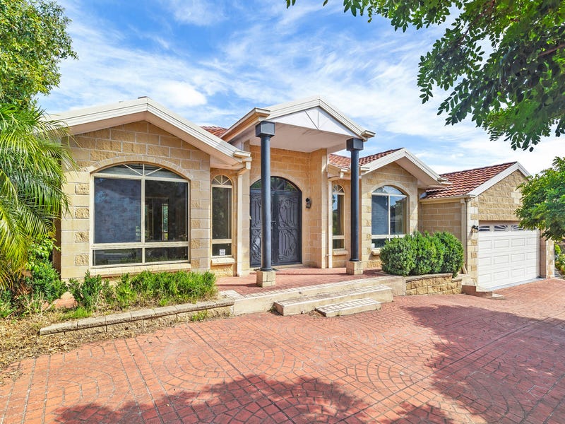 56 Clare Boulevard, Greenvale, Vic 3059 - Property Details