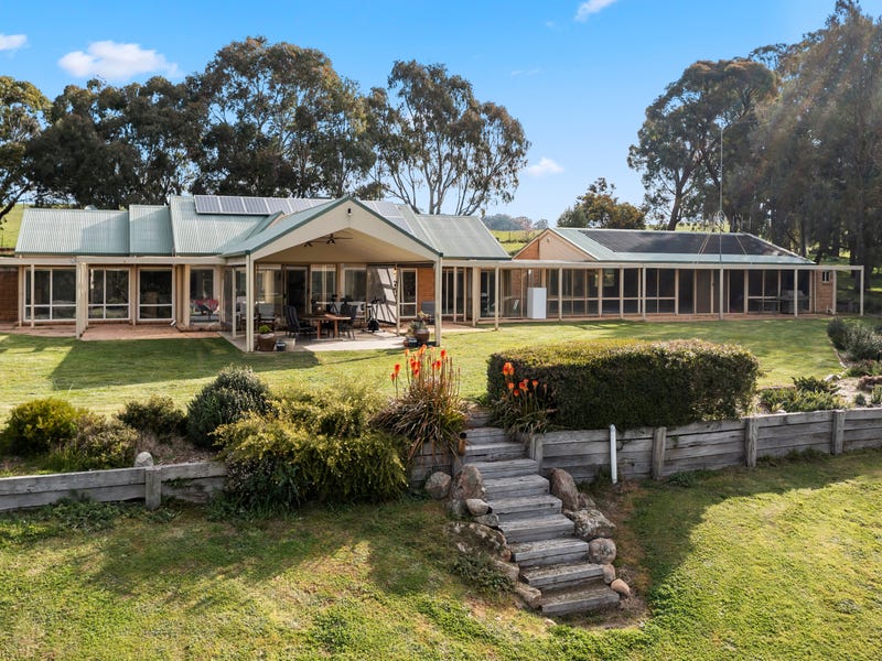 2120 EUROA-STRATHBOGIE ROAD, Strathbogie, Vic 3666 - Property Details