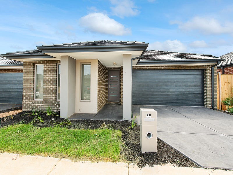 69 Clydevale Avenue, Clyde North, VIC 3978 - realestate.com.au