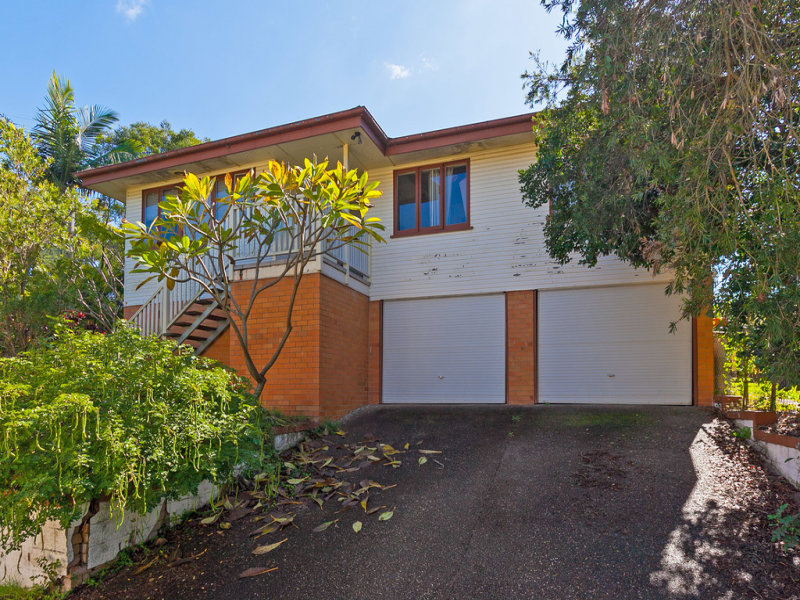 19 Muirlea St, Oxley, Qld 4075 - Property Details