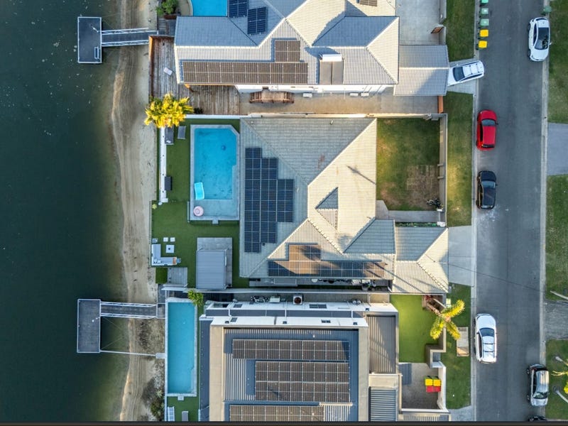 6 Coral Gables Key, Broadbeach Waters, QLD 4218 - realestate.com.au