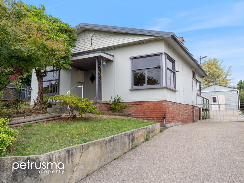 10 Seaview Avenue, Taroona, Tas 7053 - Property Details