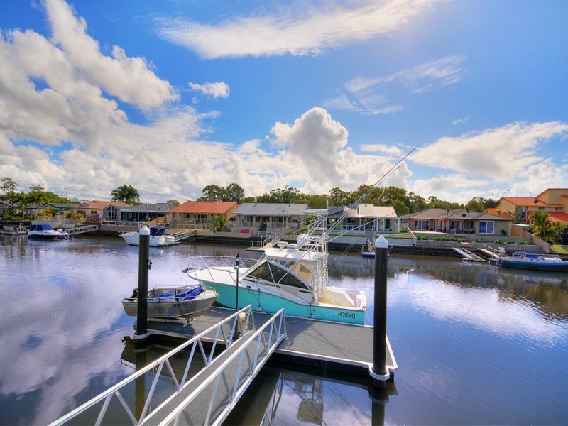 75 Pebble Beach Drive, Runaway Bay, QLD 4216 - realestate.com.au