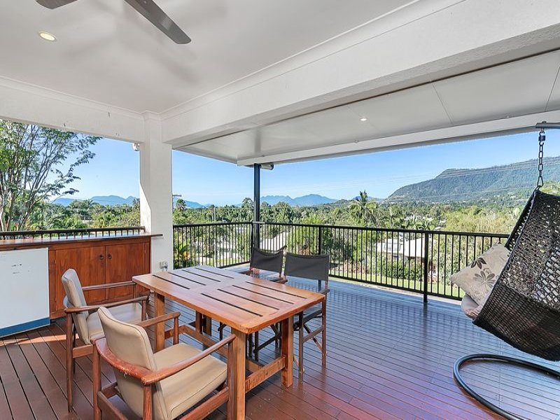 5 Andrea Close, Mooroobool, Qld 4870 - Property Details