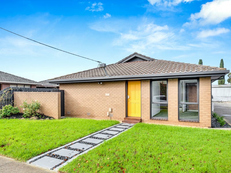 1/11 Beasley Avenue, Werribee, Vic 3030 - Unit for Rent - realestate.com.au