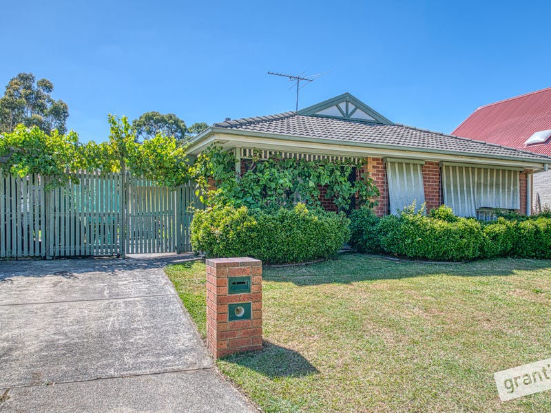 46 Sunnyside Drive, Berwick, Vic 3806 - Property Details