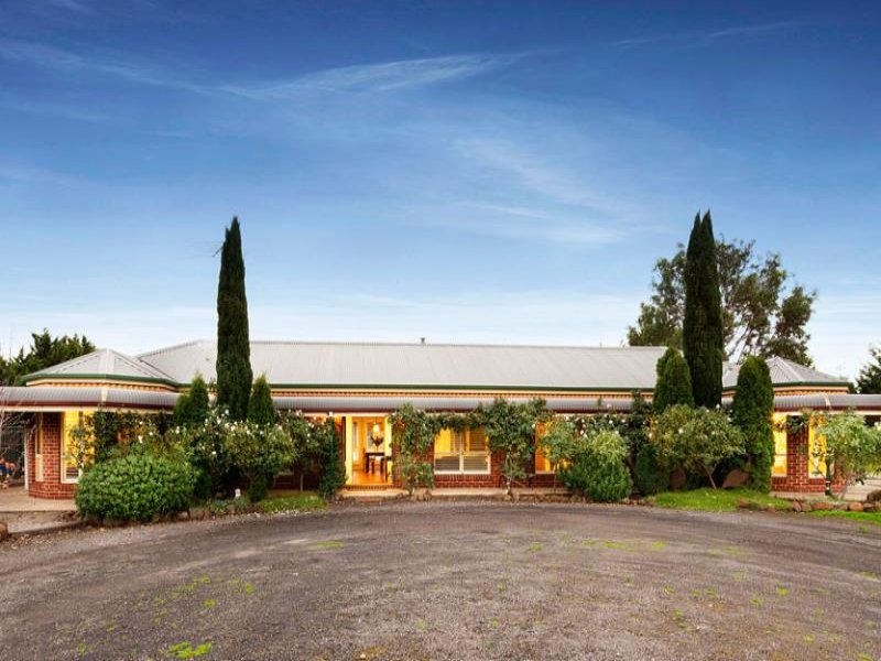 26 Ruby Court, Bannockburn, VIC 3331 - realestate.com.au