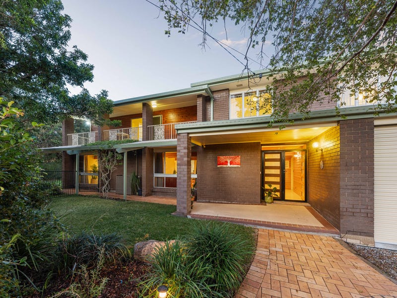15 Renoir Street, Corinda, Qld 4075 - Property Details