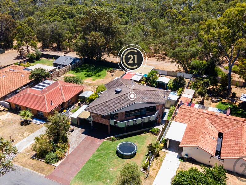 4 Mulberry Close, Bouvard, WA 6211 - Property Details
