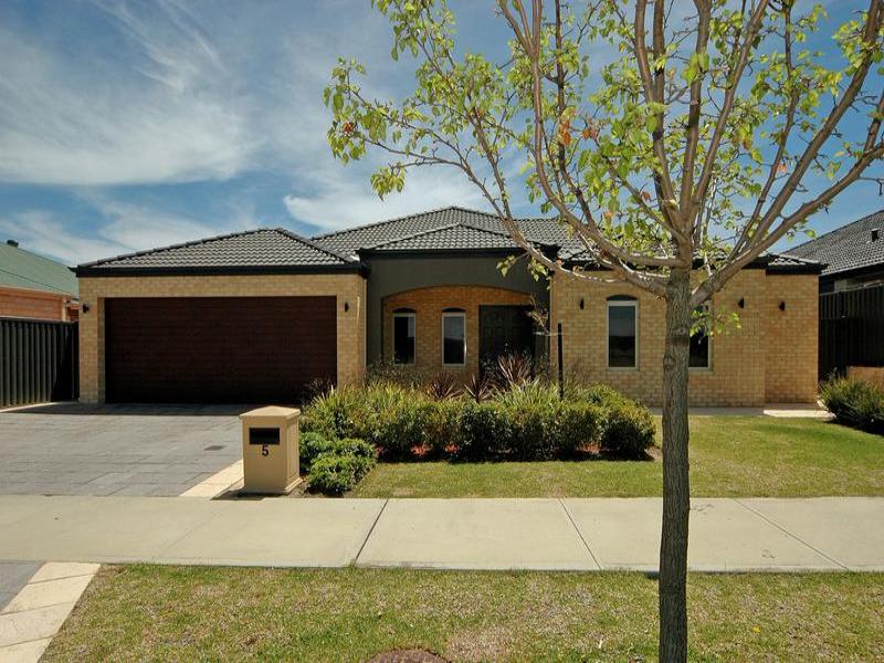 5 Edgecombe Pass, Aveley, WA 6069 - realestate.com.au