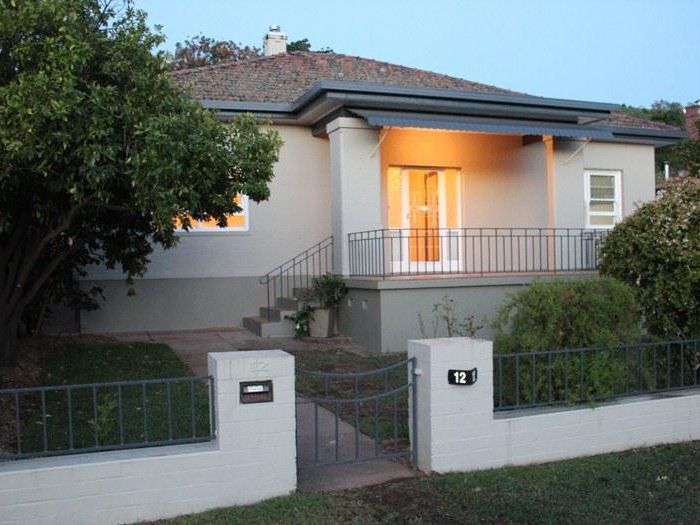 12 Raglan Street, East Tamworth, NSW 2340 - realestate.com.au