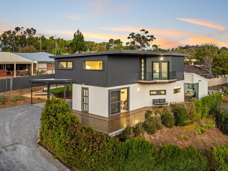 32 Victoria Parade, Darlington, SA 5047 - Property Details