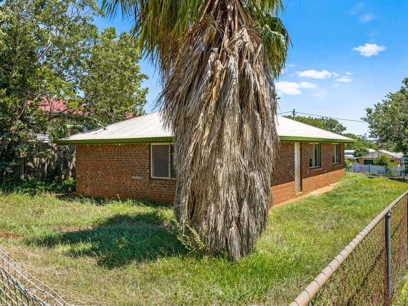 34 Isaac Street, North Toowoomba, QLD 4350 - realestate.com.au