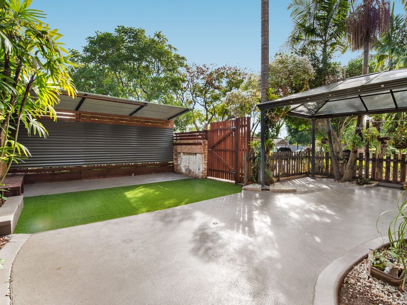 1/135 Tepequar Drive, Maroochydore, Qld 4558 - Property Details