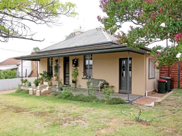 28 George Street, Junee, NSW 2663 - Property Details