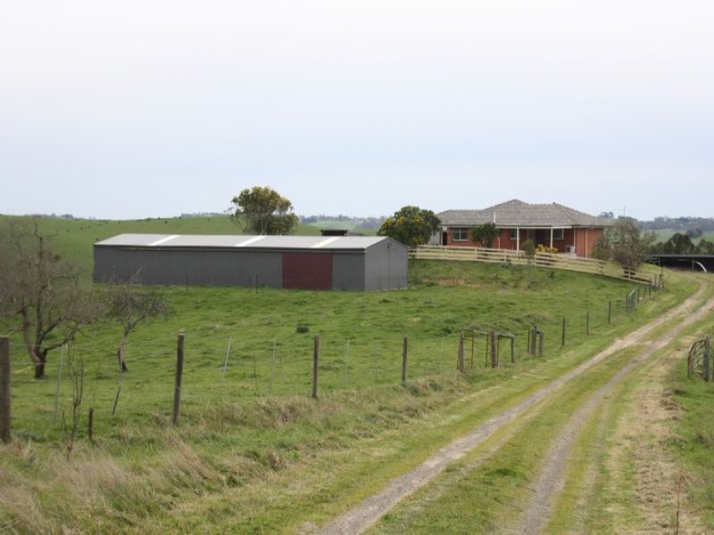 145 SOUTH ROAD, JEETHO/LOCH via, Korumburra, Vic 3950 - Property Details