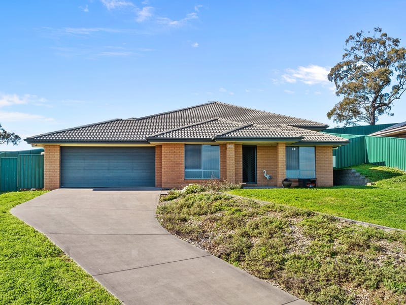 10 Chivers Circuit, Muswellbrook, NSW 2333 - Property Details