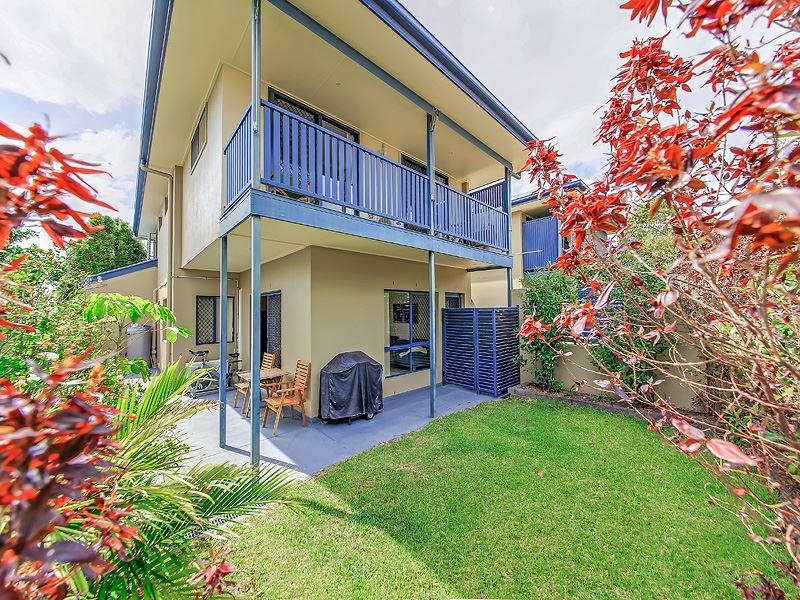 1/77 Adelaide Street, Carina, Qld 4152 - Property Details