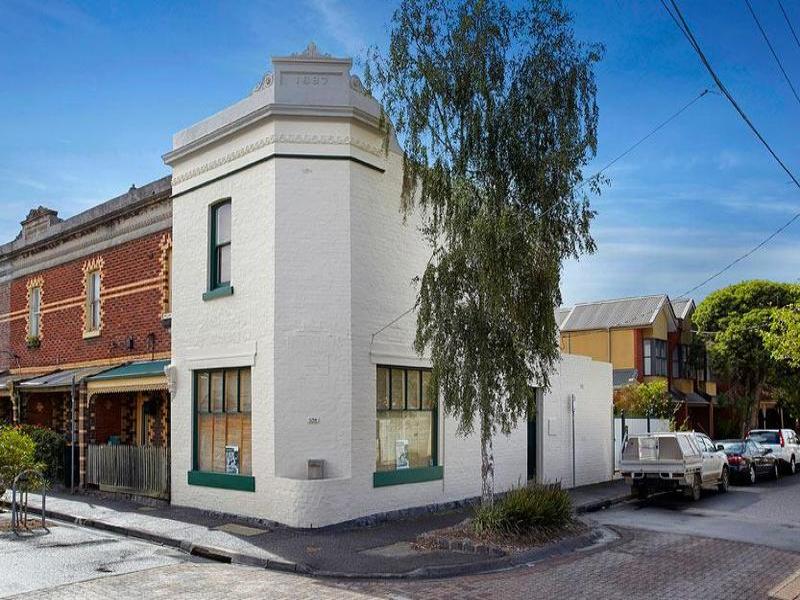 The House From 'The Sullivans' TV Show Has Come Up For Sale!