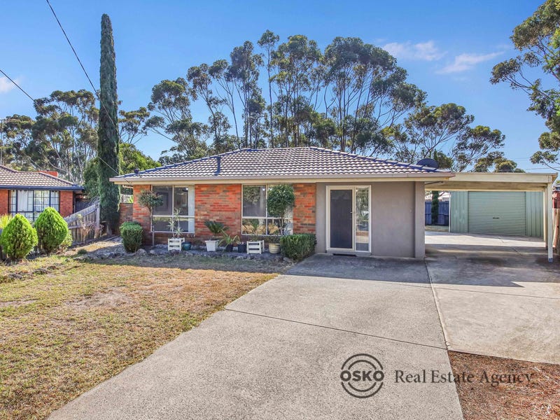 4 Newcomen Court, Lara, Vic 3212 - Property Details